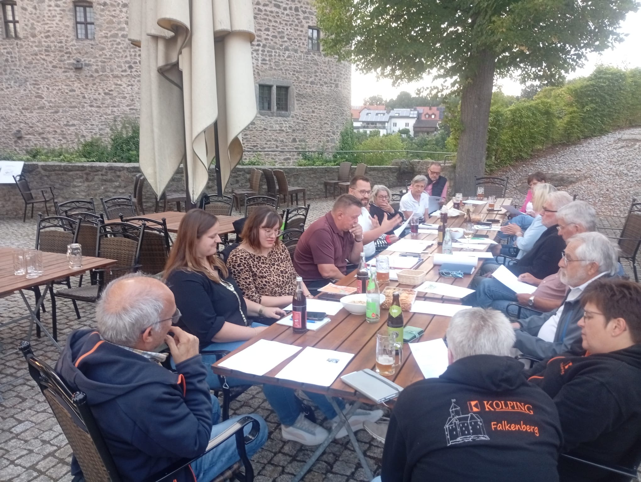 Vorstandschaft lädt zur Ideenwerkstatt für Mitglieder - Burg Falkenberg